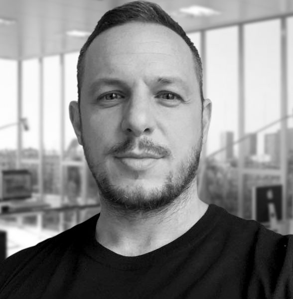 Présentation et contact - Mathieu Unzel, Directeur artistique Freelance
